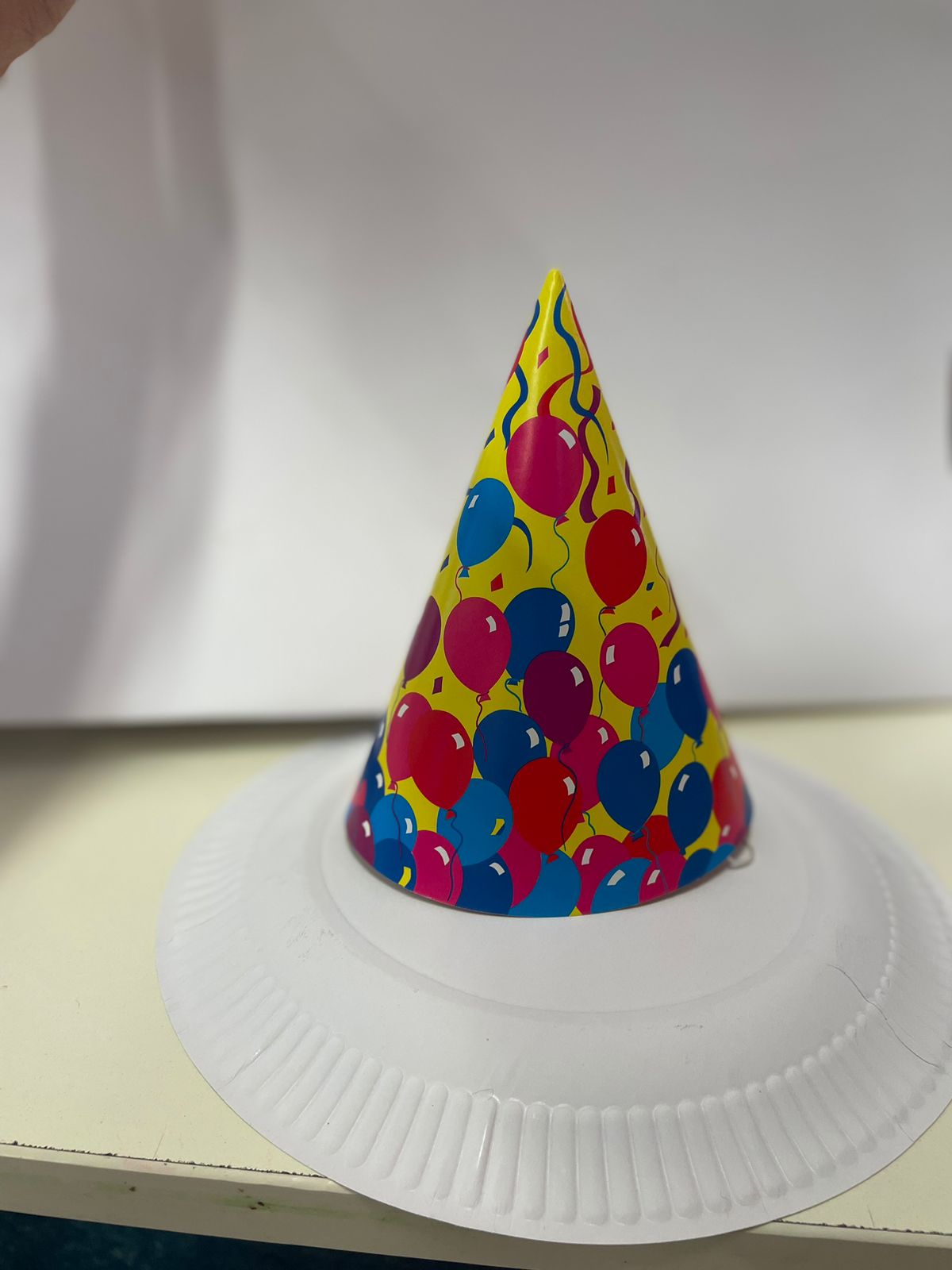 “The magic hats” HOW TO - The International School of Paphos